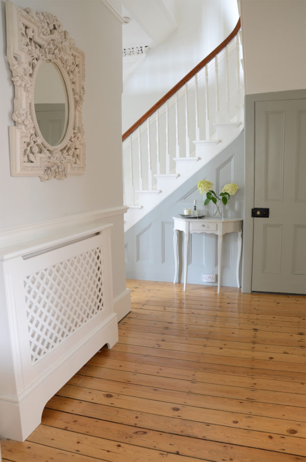 Hallway Classic Radiator Cover - Jali Gallery